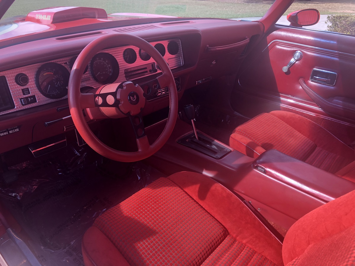 1979 Pontiac Red Bird Trans Am - Macs Movie Cars