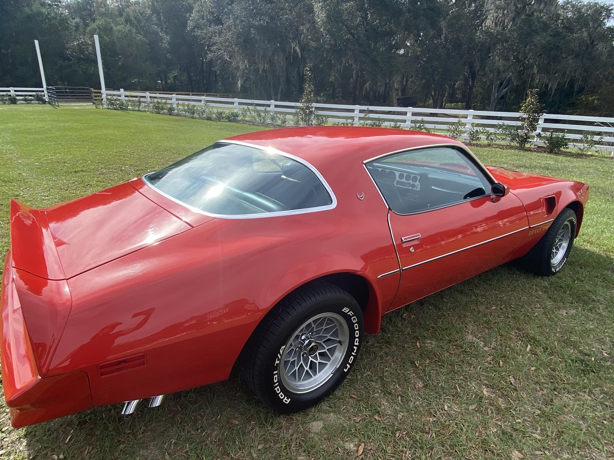 1977 Pontiac Trans Am Buccaneer Red $29500 - Macs Movie Cars