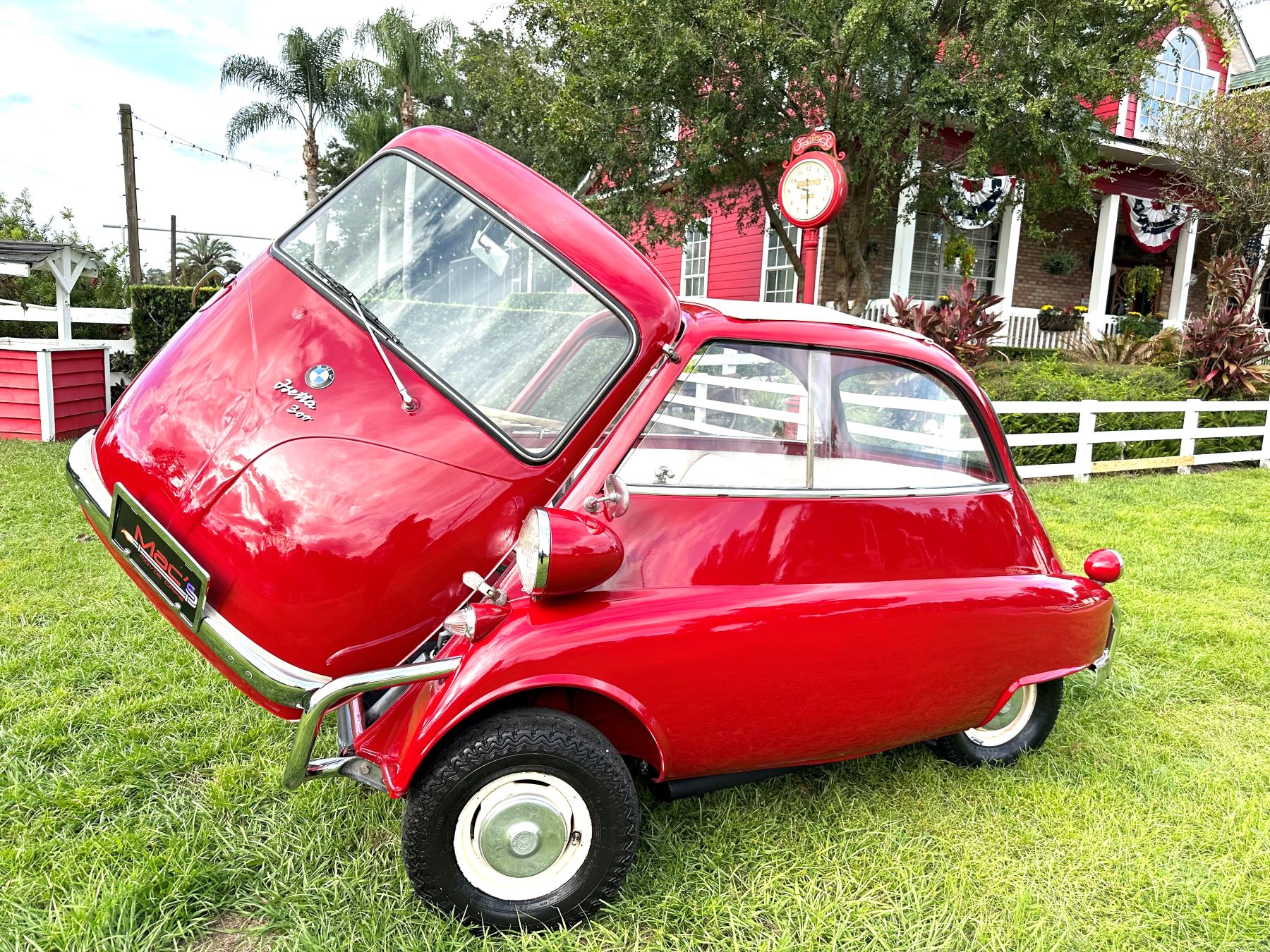 1958 BMW Isetta $36,900. - Macs Movie Cars
