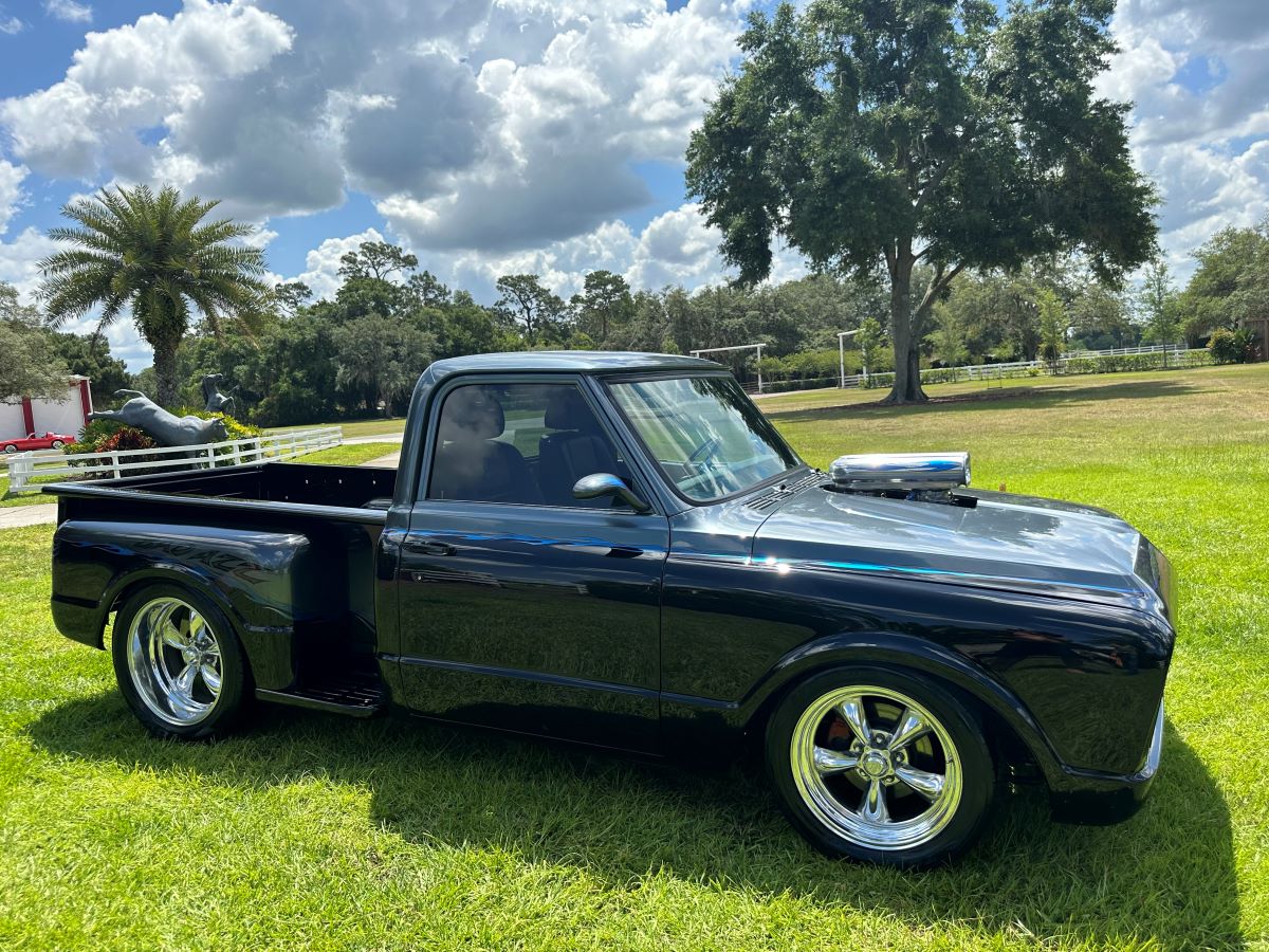 1968 Chevy C10 Custom 1968 Chevrolet C10 | Motor City Classic Cars